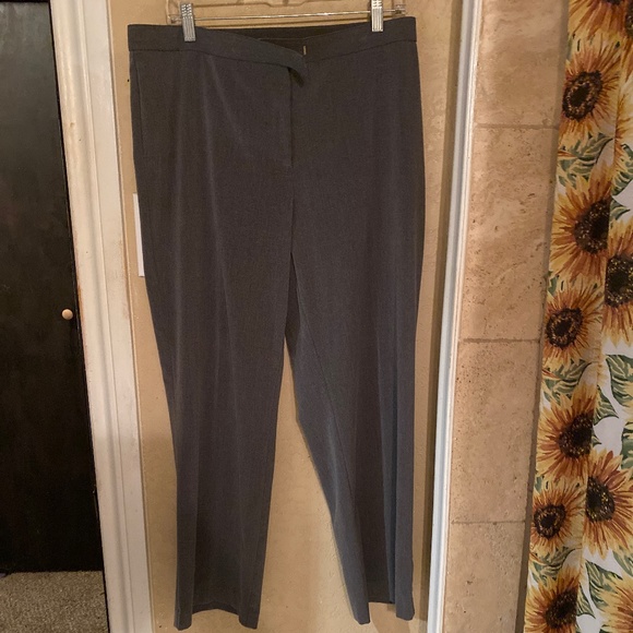 Sag Harbor | Pants & Jumpsuits | Sag Harbor Stretch Petite 6p | Poshmark